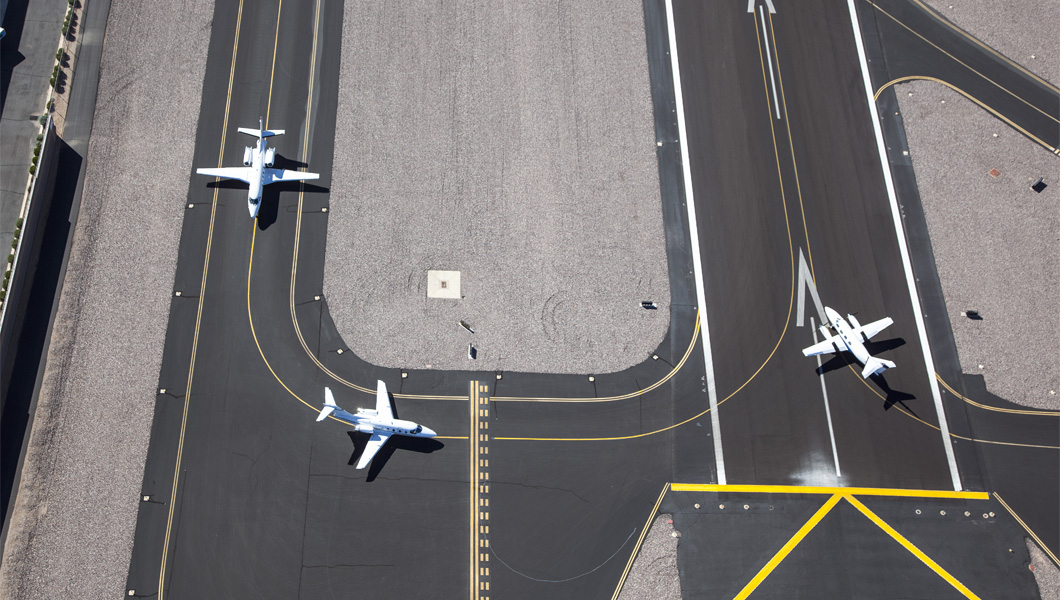 Reading the Yellow Lines: The Basics of Aircraft Taxiing