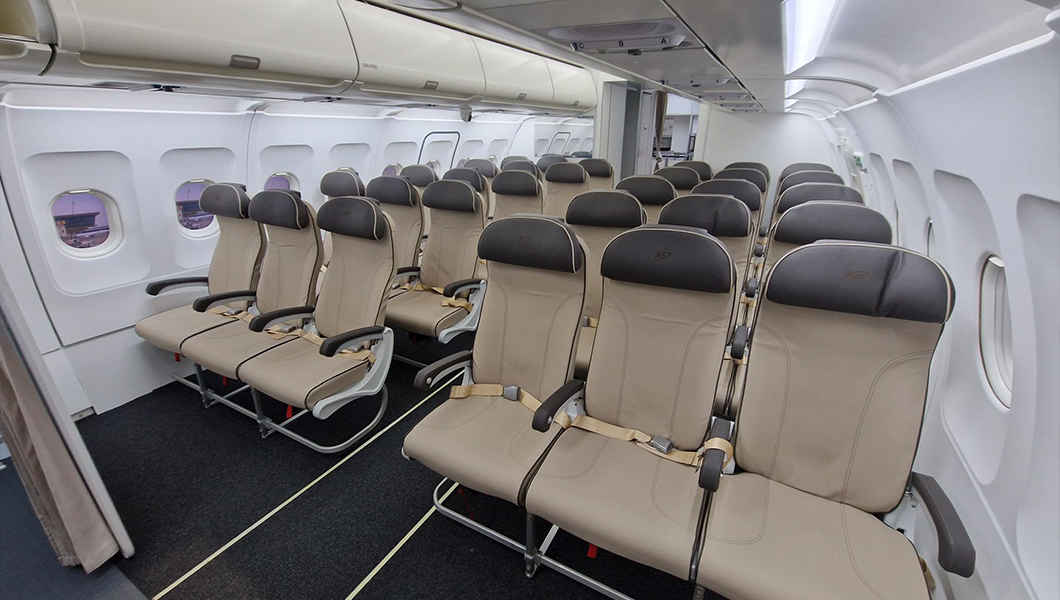 Visit Simulators and Flight Training Devices Facility in Paris